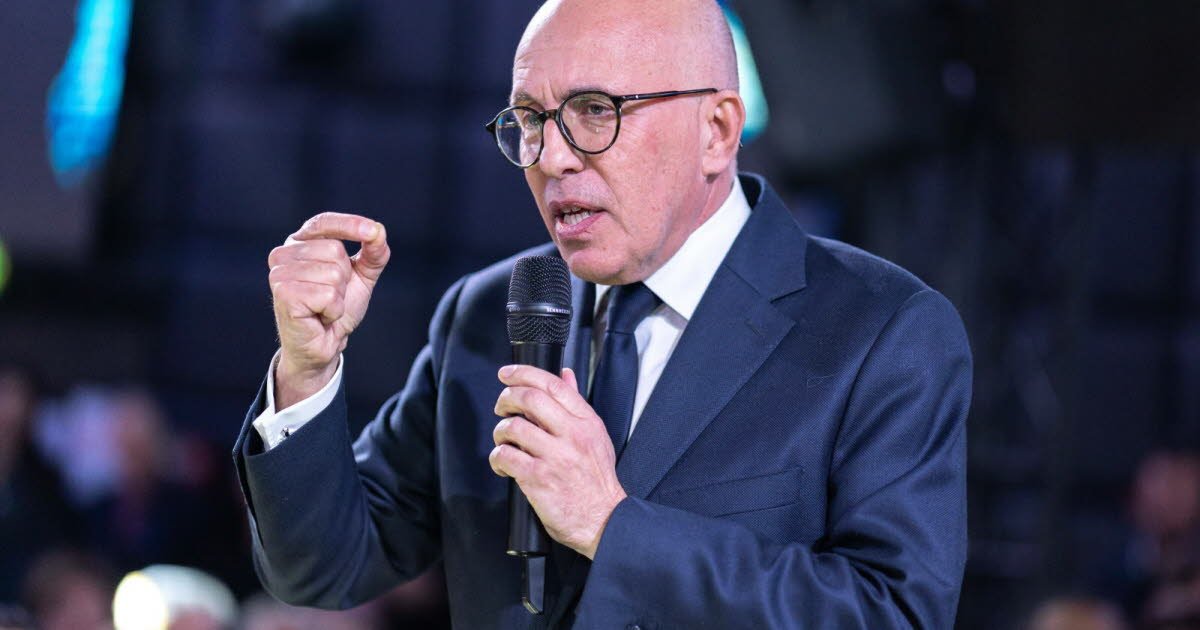 Kebijakan. Éric Ciotti menginginkan referendum untuk memasukkan “hak ...